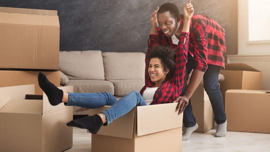 Making Moving Easier: Deciding What to Take with You When Moving Houses